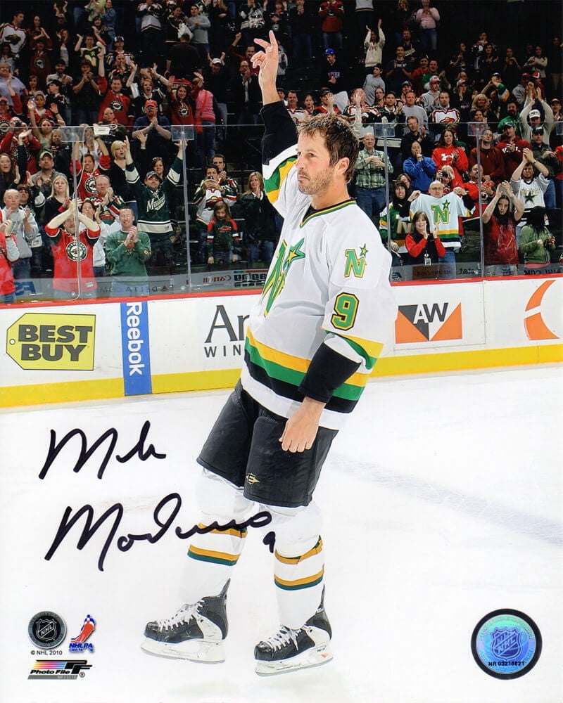 Mike Modano Signed Minnesota North Stars Waving To Crowd 8x10 Photo ...