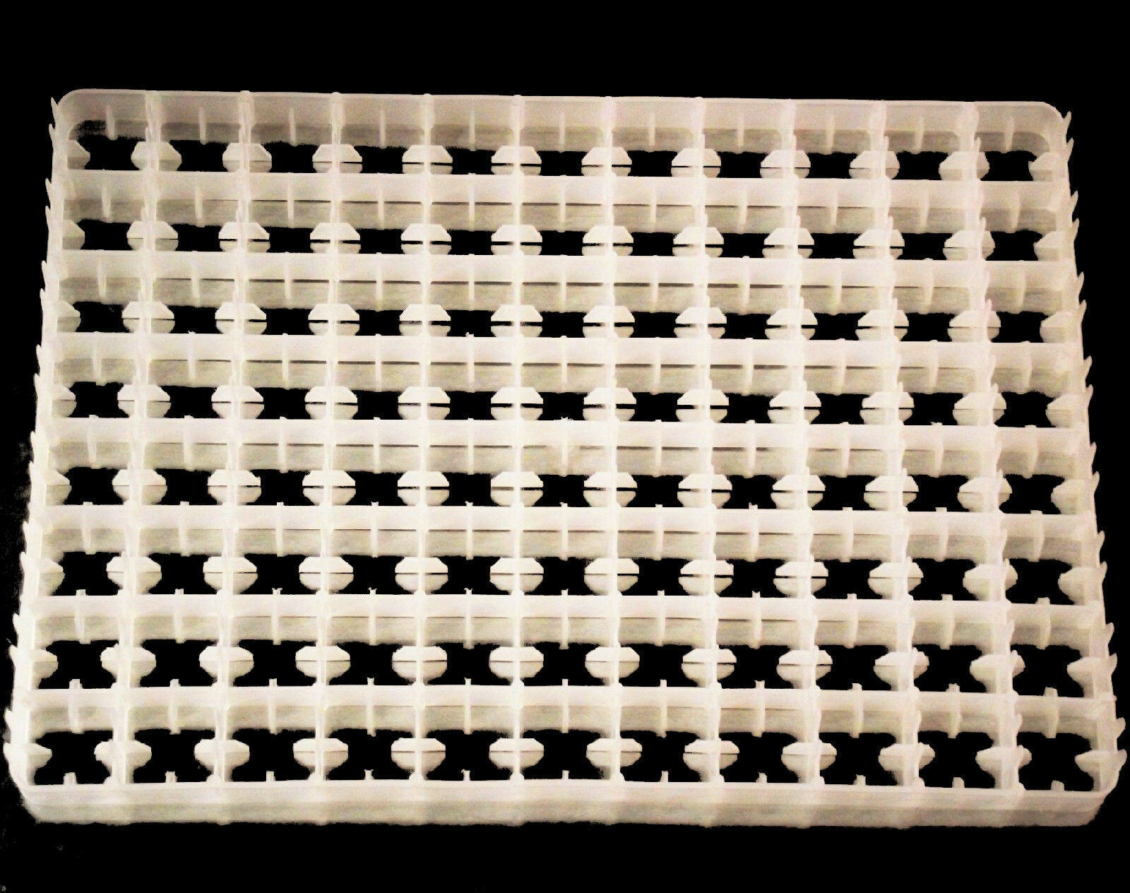 88 EGG CAPACITY RITE FARM PRODUCTS CHICKEN EGG TRAY FOR OUR CABINET ...