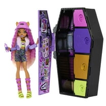 Monster High Doll and Fashion Set, Draculaura with Dress-Up Locker ...