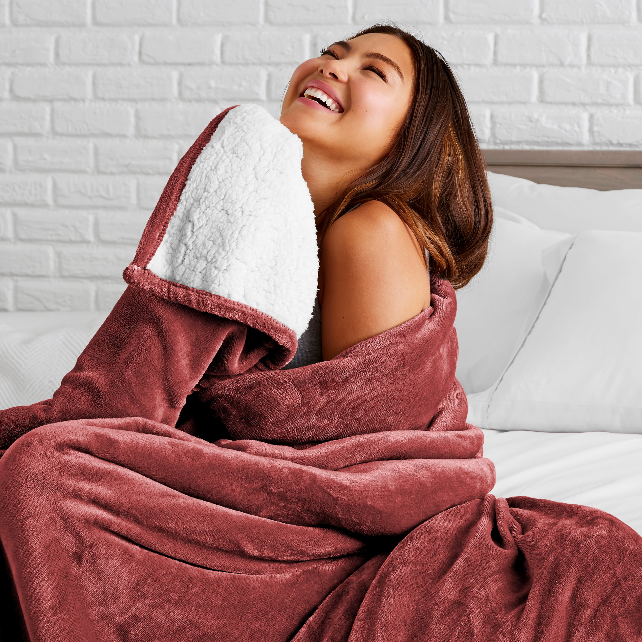 Bare Home Plush Sherpa Bed Blanket, Fluffy & Soft, Reversible ...