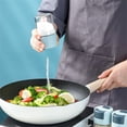 Metering Seasoning Shaker Press Type - Quantitative Spice Container ...