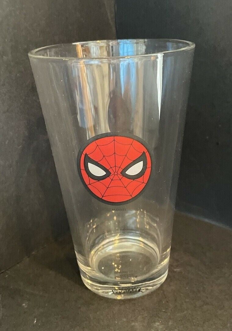 Marvel Spiderman 16oz Pint Glass - Walmart.com