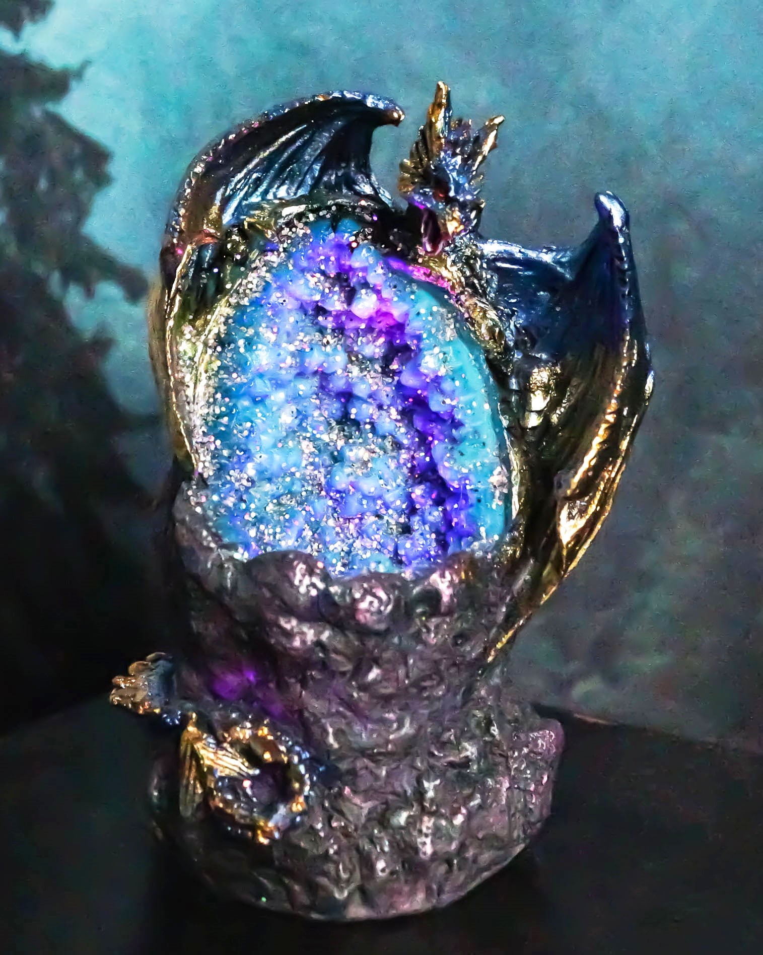 Blue Ice Dragon With Colorful LED Quartz Faux Geode Rock Crystal Cove ...