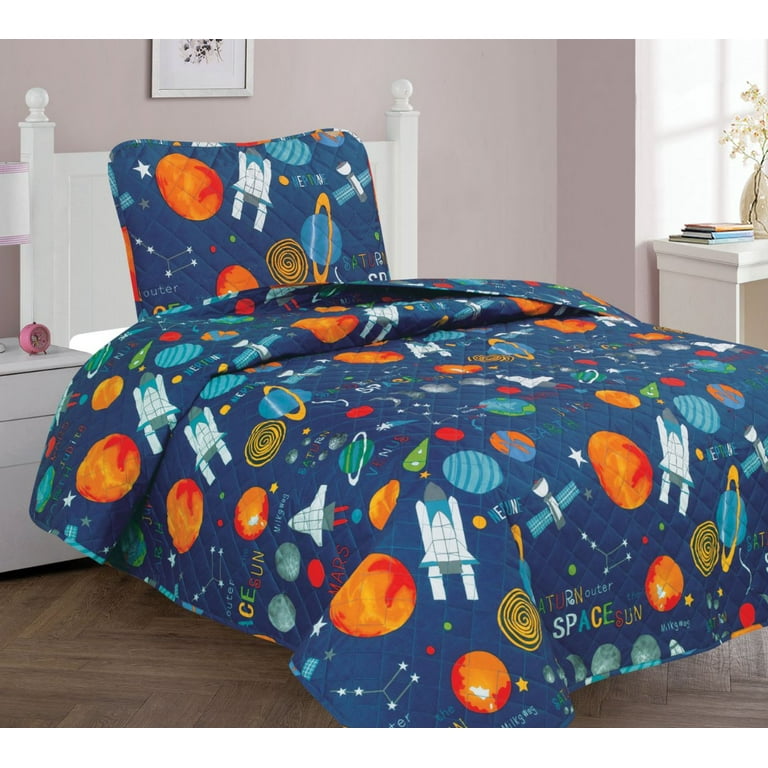 Boys Bedspread With Solar System