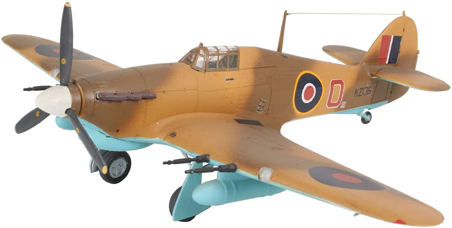 Hawker Hurricane Mk. IIC (04144) 1:72 Scale Airplane Plastic Model Kit ...