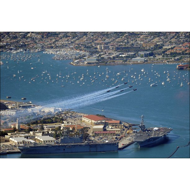 24"x36" Gallery Poster, formation of FA-18 f-18 Hornet strike fighters ...