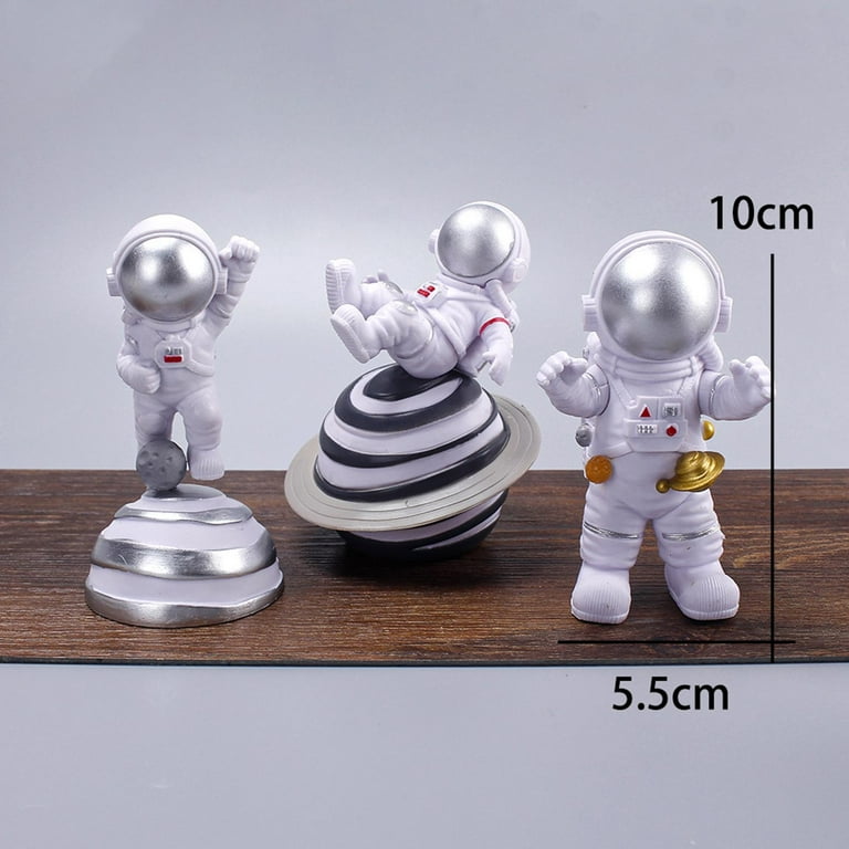 Mini Astronaut Statue