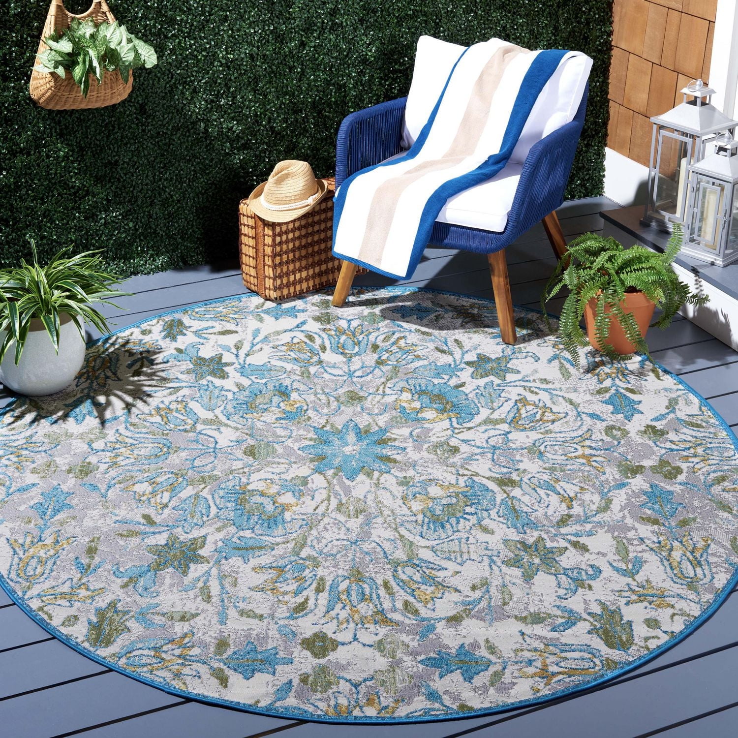 Click here for Safavieh Barbados Corwin Floral Indoor/Outdoor Are... prices