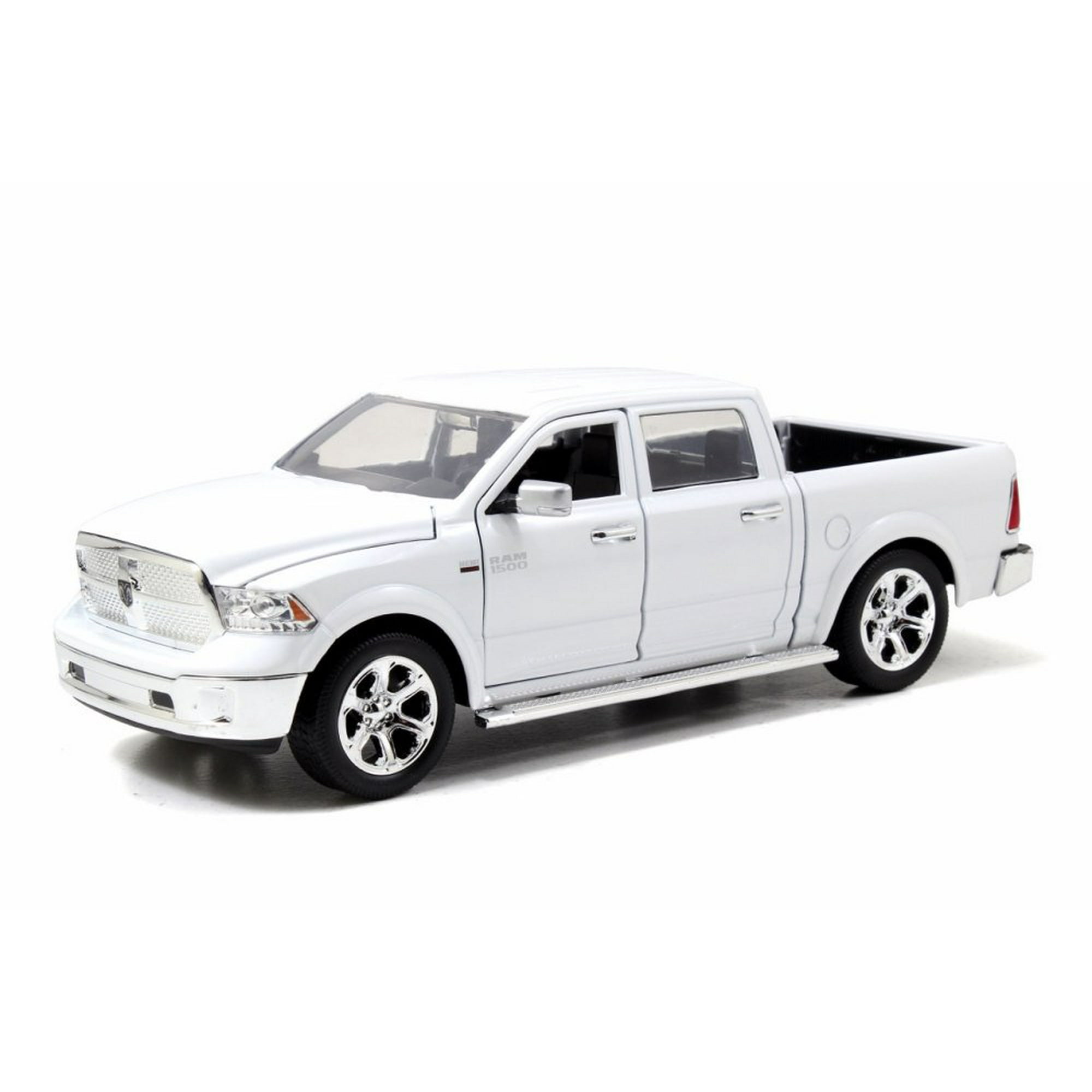 Dodge Ram 1500 White