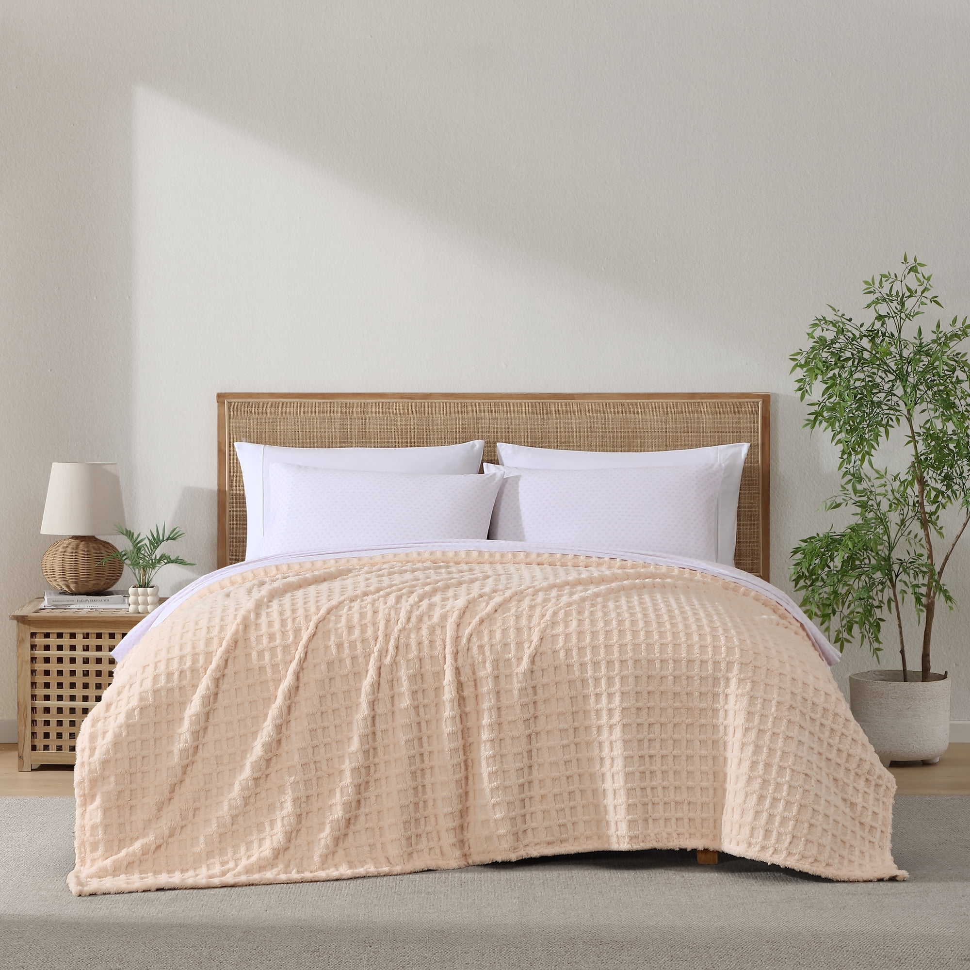 Click here for C & c California  Jacquard Sherpa Blanket  Cozy  S... prices