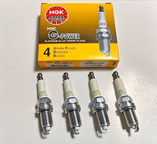 4 Bujías De Platino Marca Ngk / Volkswagen Vento 2014-2018 NGK 4 Bujías De Platino Marca Ngk ...