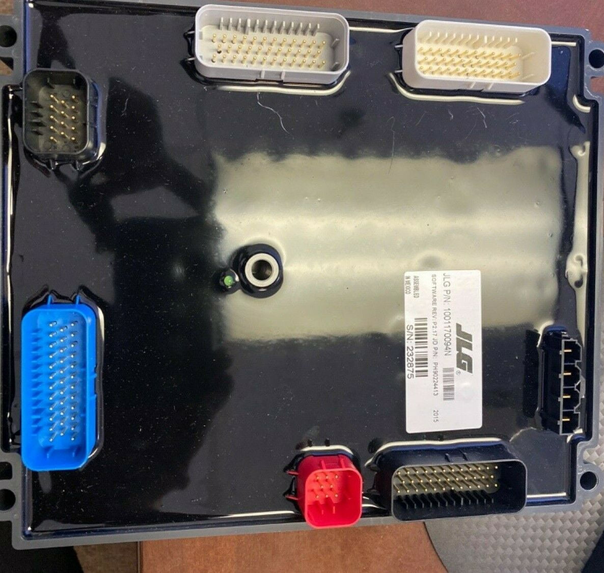 NEW OEM GENUINE JLG PART 1001170094 - CONTROL MODULE, GROUND, EA ...