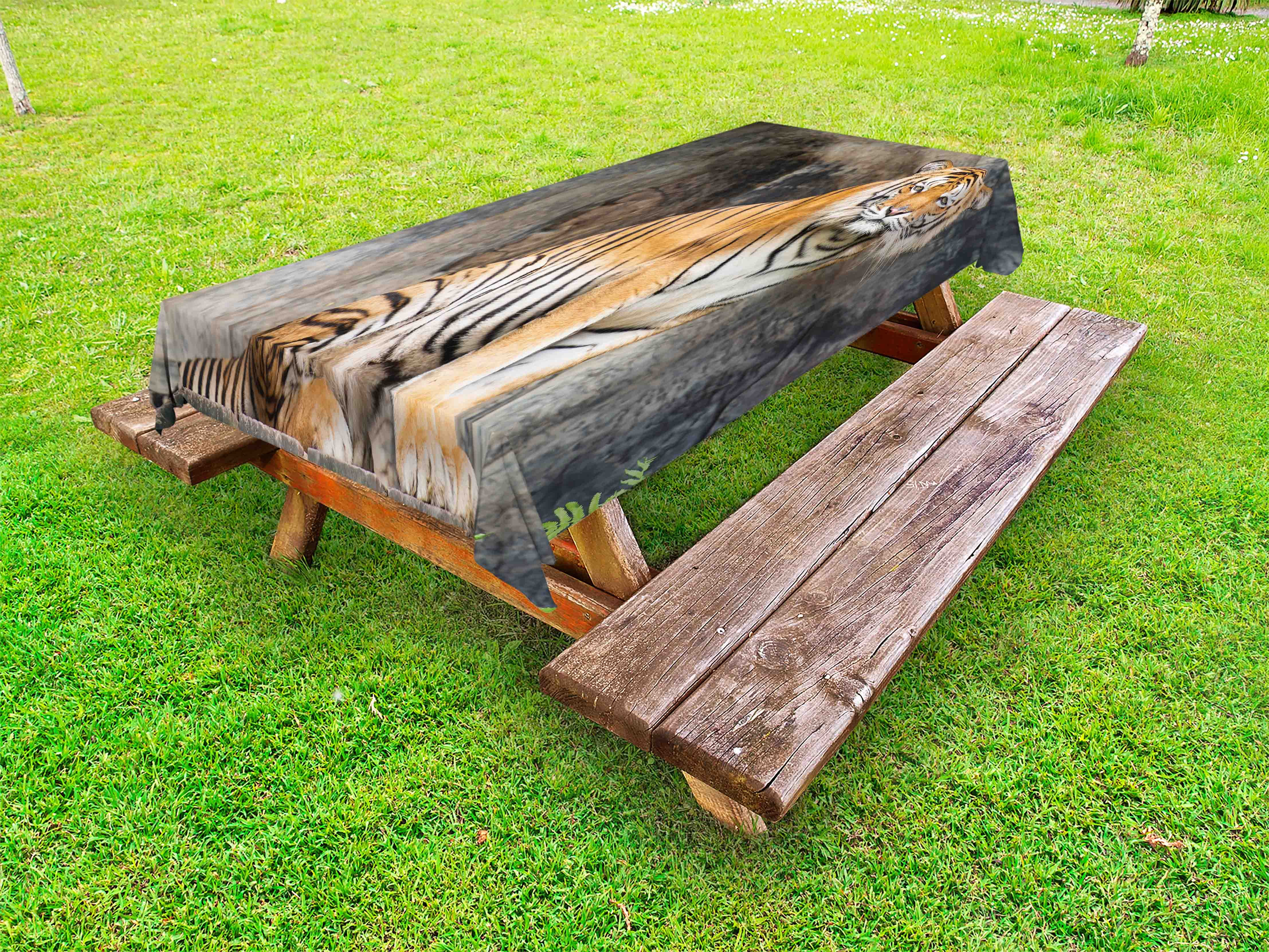 Zoo Outdoor Tablecloth, Bengal Tiger Feline Predator Aggressive Hunter ...