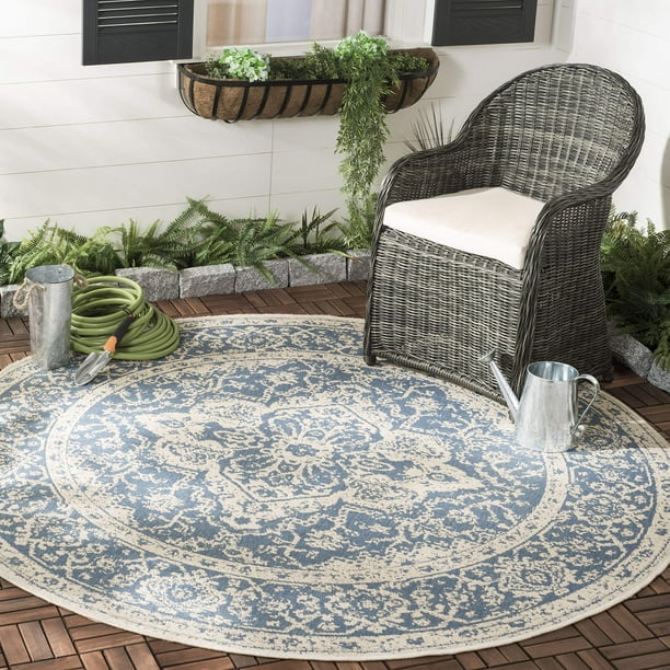 SAFAVIEH Beach House Collection 6'7" Round Blue/Cream BHS137M Indoor ...