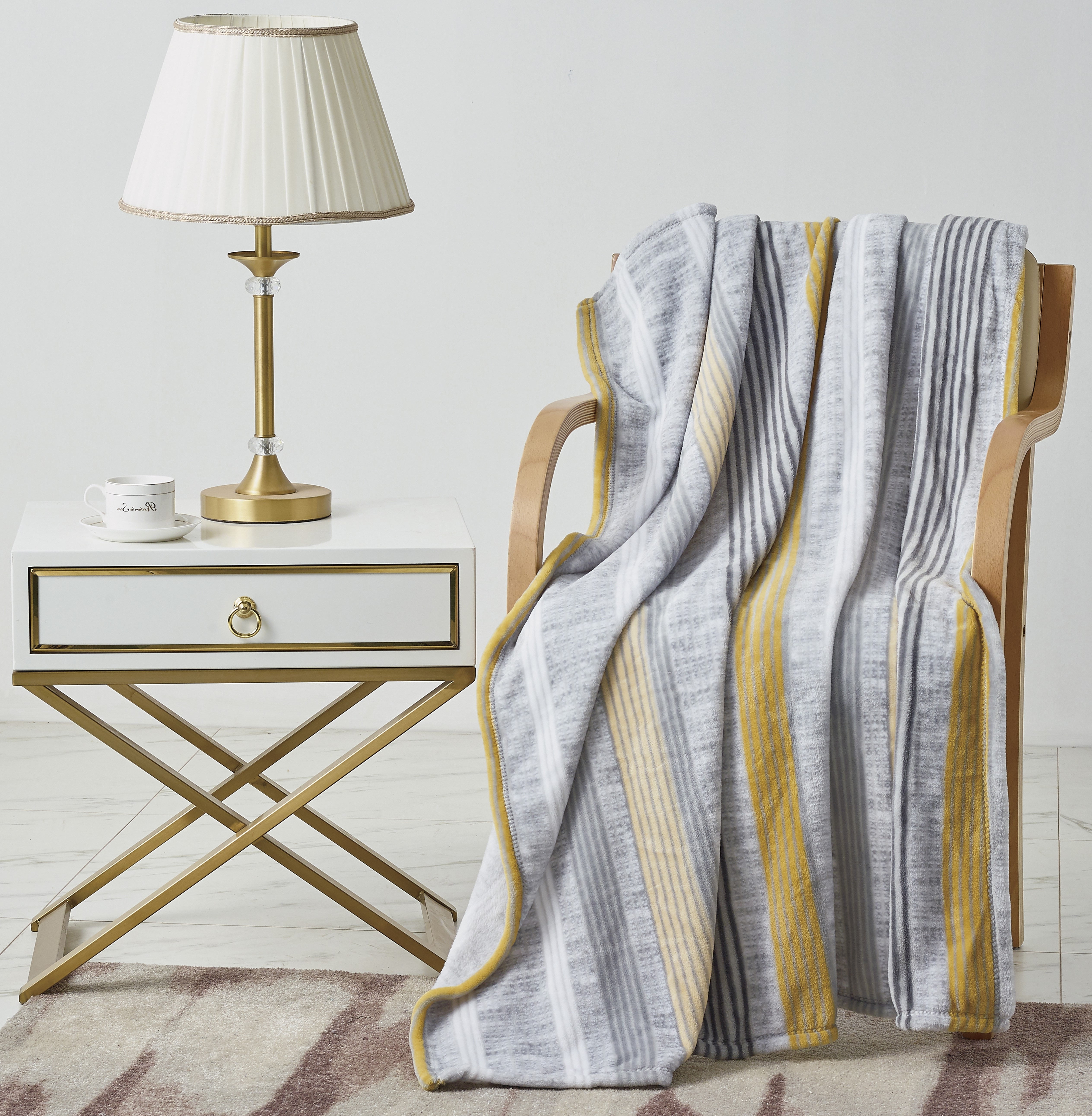 SimpleElegance Oversized Microplush Throw Blanket (50" x 70") - Summer ...