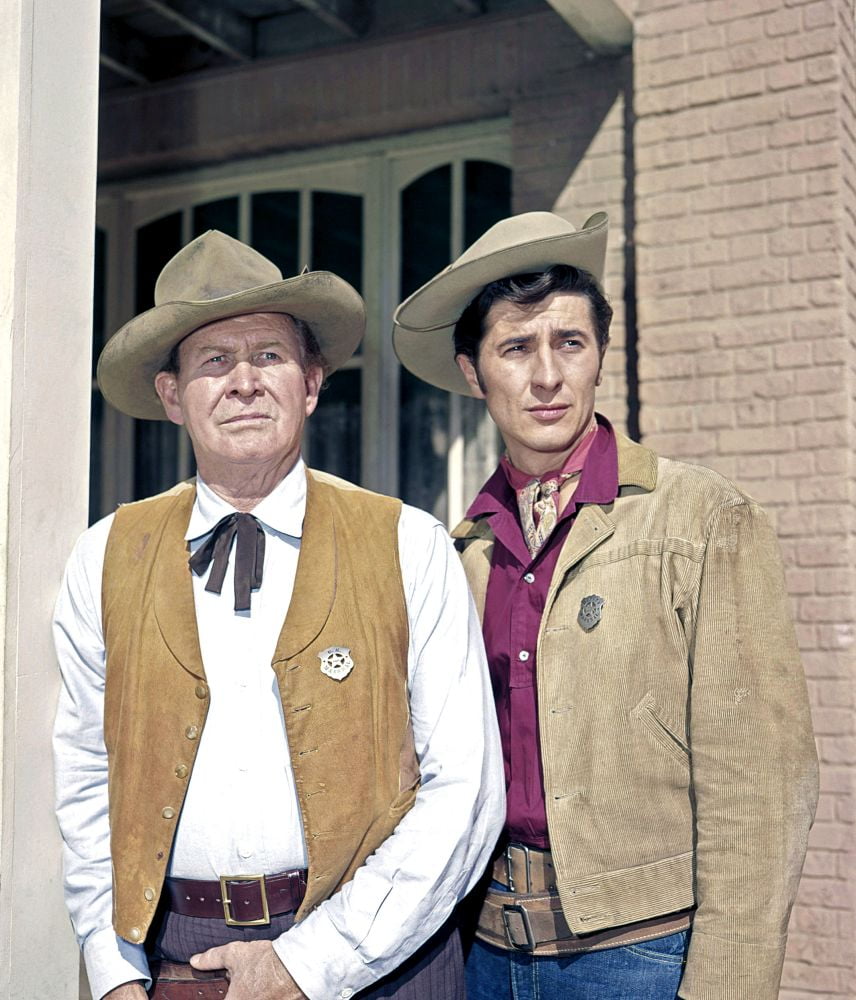 Outlaws, Barton Maclane, Jock Gaynor, 1960. Poster Print (8 x 10) - Walmart.com