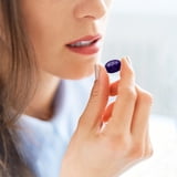 HALLS Cough and Throat Relief + Immune Support, Elderberry Cough Drops ...