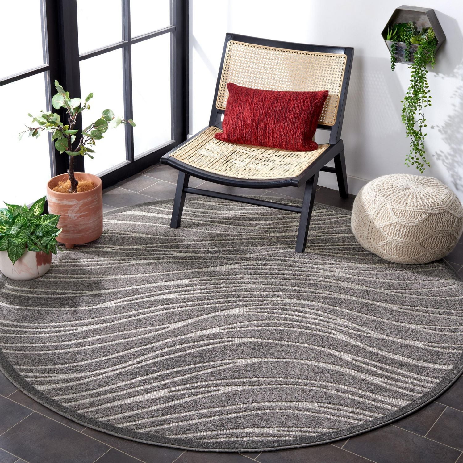 Click here for Safavieh Cottage Tayler Geometric Indoor/Outdoor A... prices