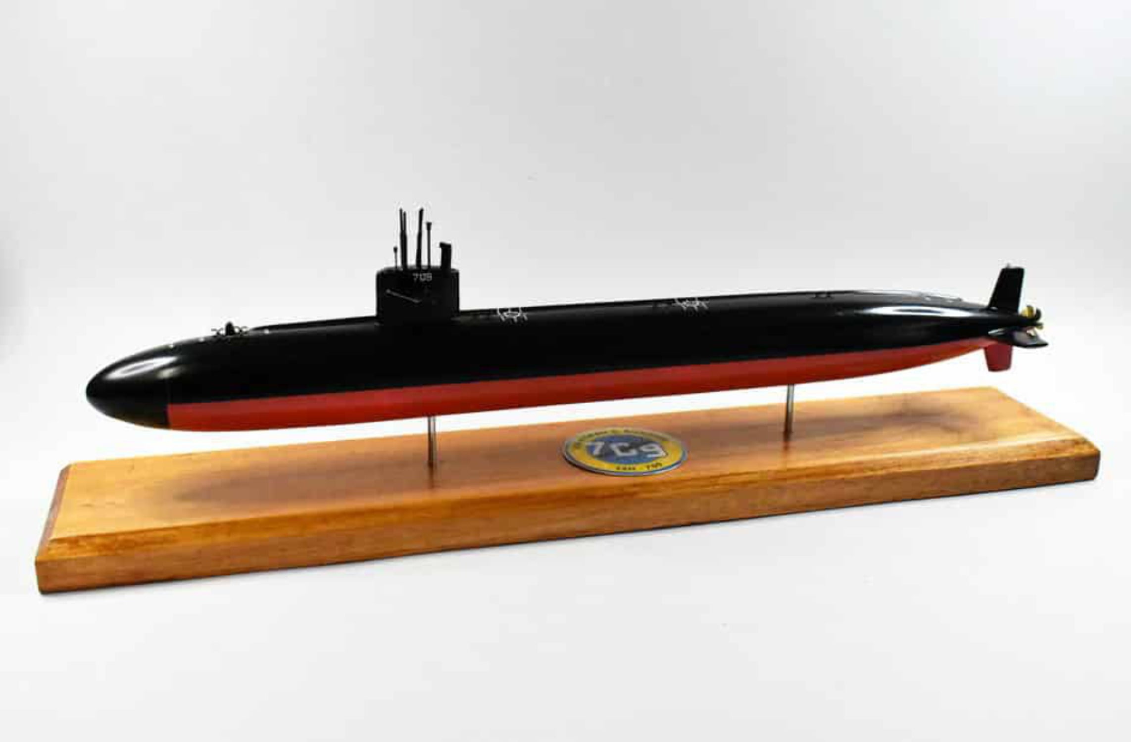USS Hyman G. Rickover (SSN-709) FLT I Submarine Model - Walmart.com