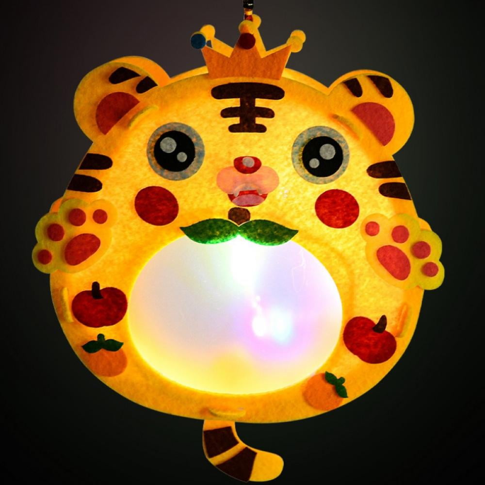 3D Art Kit for Kids - Makes a Light-Up Animal Lantern with Felt - Kids ...