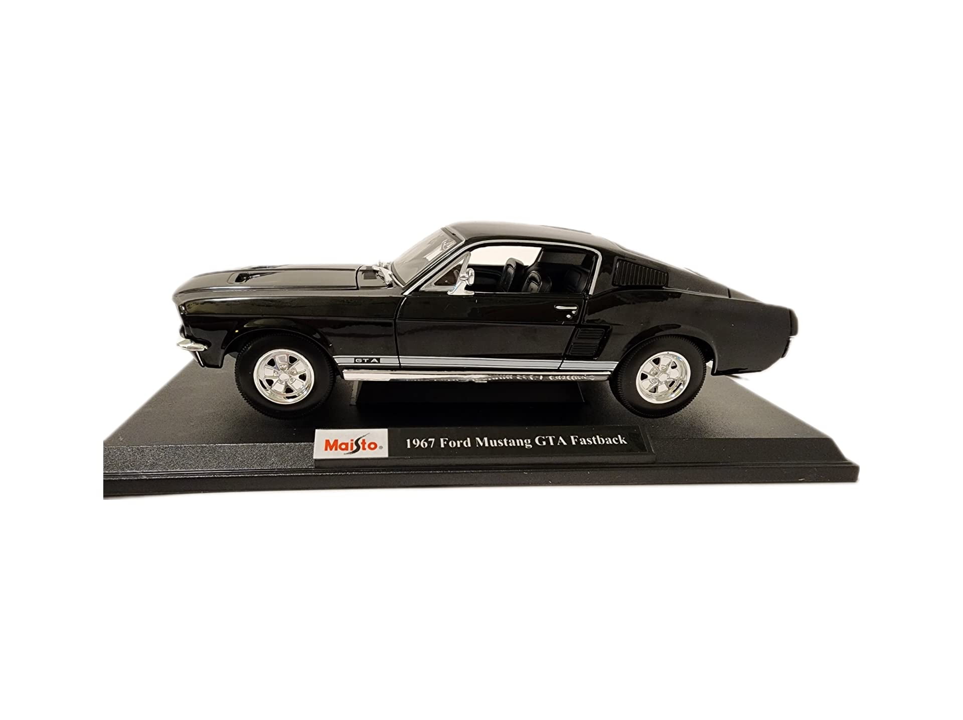 Maisto Year 2014 Special Edition Series 1:18 Scale Die Cast Car Set ...
