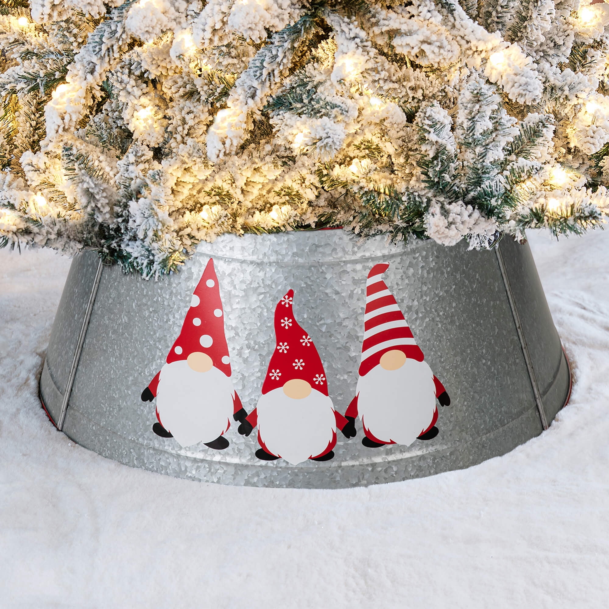 Glitzhome Christmas Galvanized Metal Gnomes Tree Collar Christmas Tree ...
