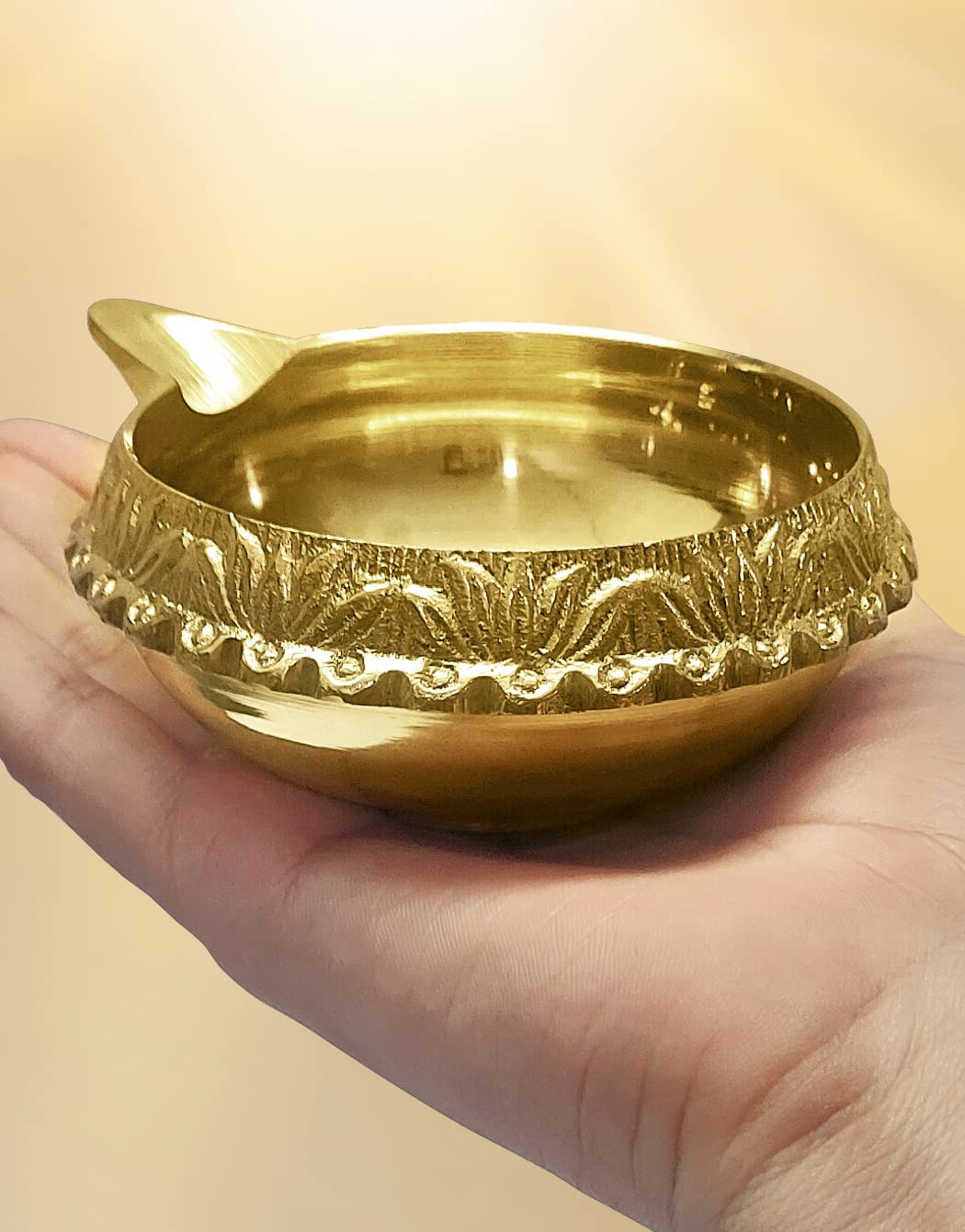 Buy Sharvgun Brass Aarti Diya 16 Red Akhand Jyoti Puja Oil Lamp Mandir ...