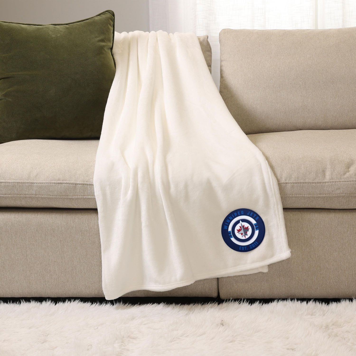 Click here for Nemcor Nhl  Nba  Mlb White Sports Throw Blanket  5... prices