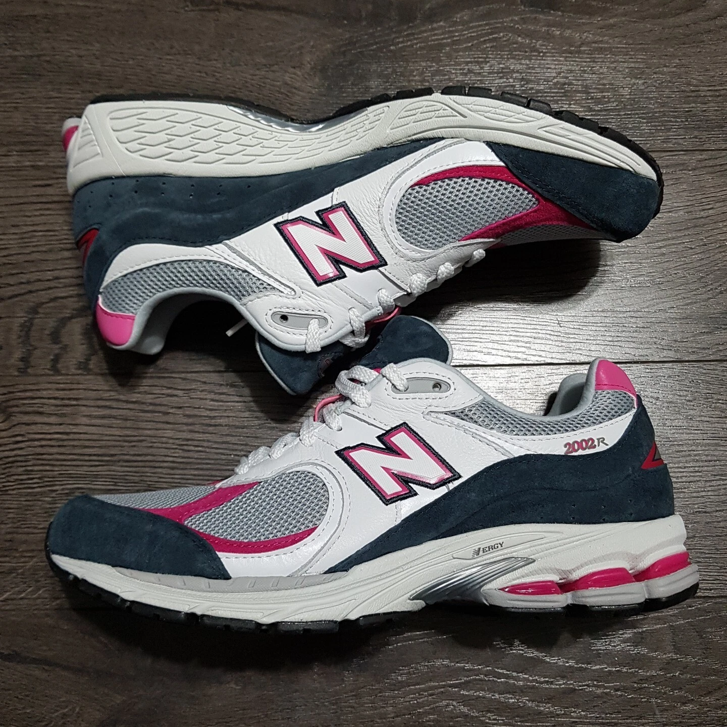NEW BALANCE Petrol Exuberant Pink 2002R Running Shoes Mens 10 Concept ...