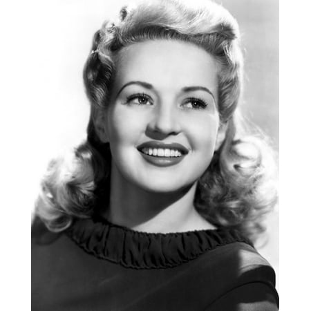 Betty Grable 20Th Century-Fox 1943 Photo Print (8 x 10) | Walmart Canada