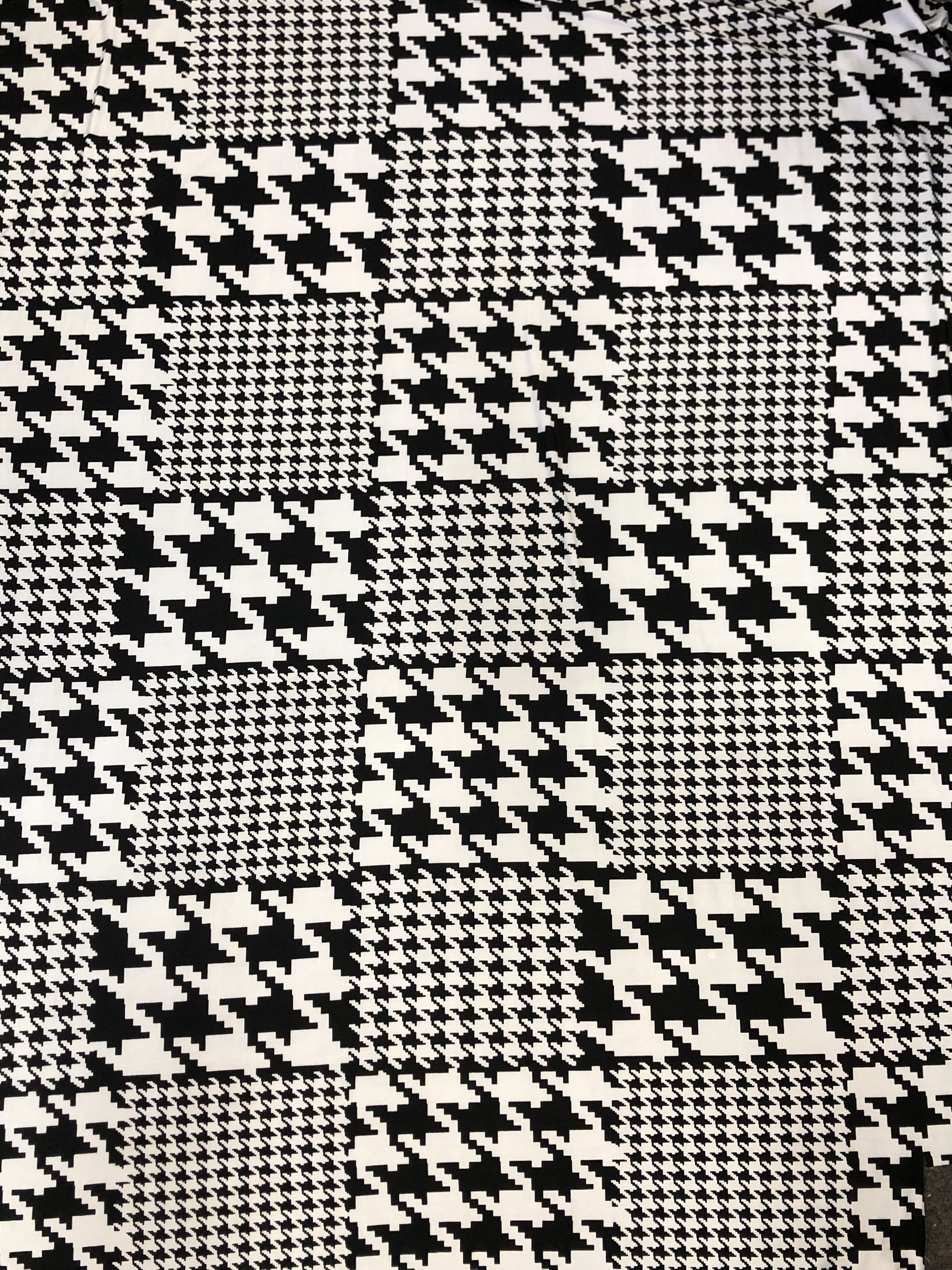 Big and Small houndstooth Print on Polyester Spandex Fabric - Walmart.com