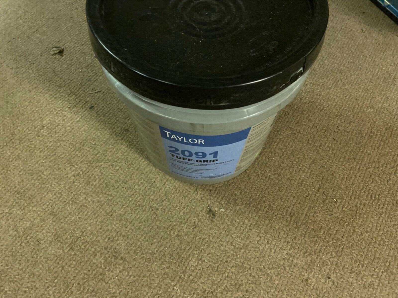 WF Taylor 20914 4 gal. Tuff Grip Tps Pressure Sensitive Vinyl & Rubber ...