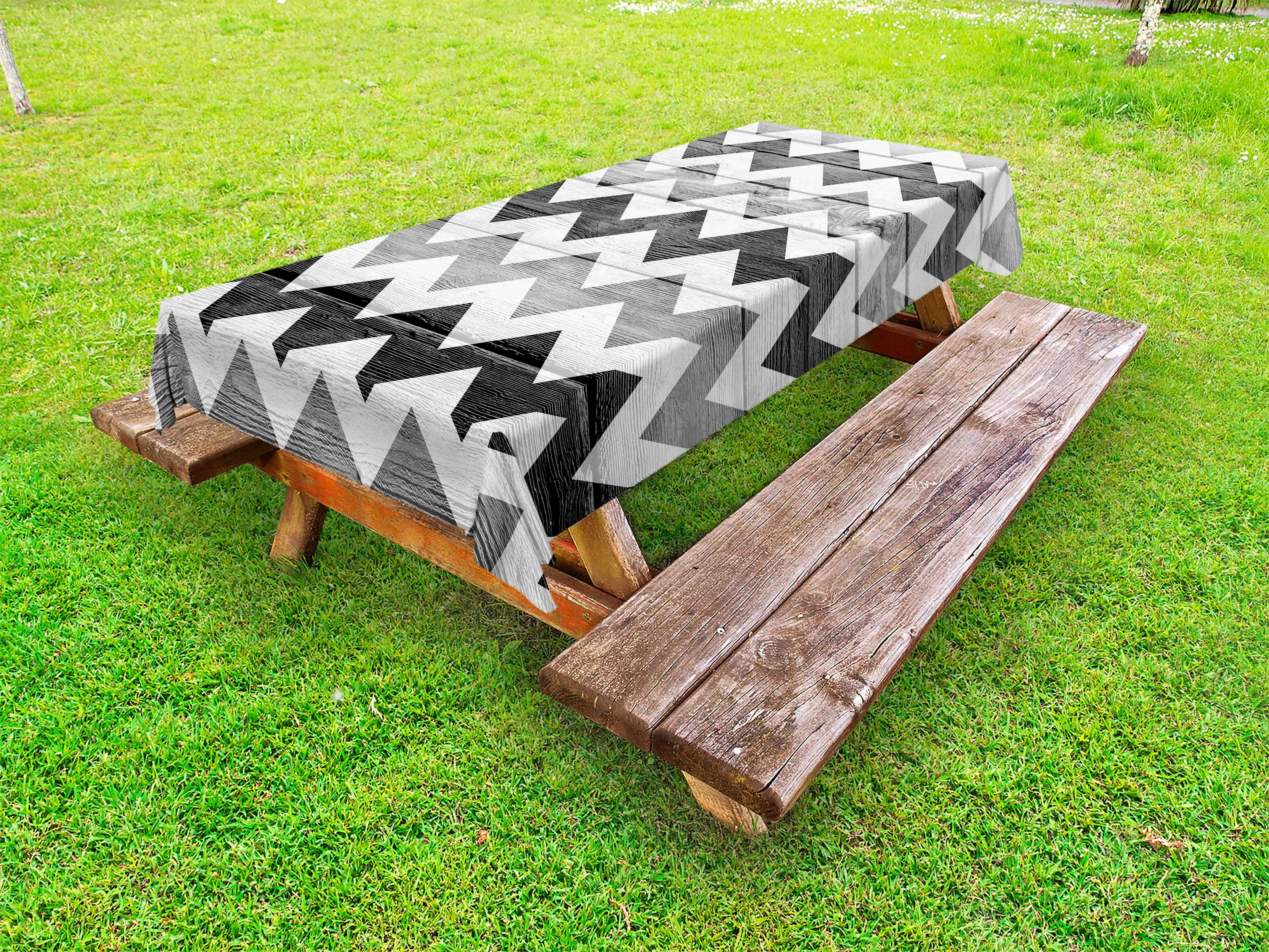 Chevron Outdoor Tablecloth, Zig Zag Lines Pattern On Wooden Texture ...