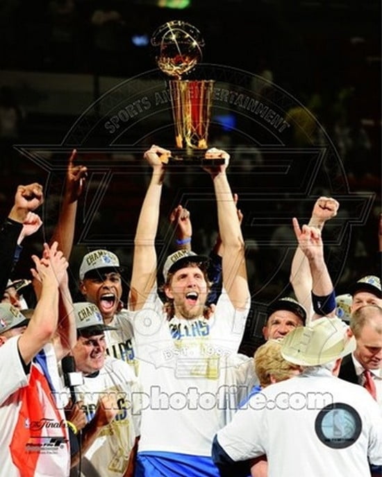 Dirk Nowitzki with the 2011 NBA Championship Trophy Game 6 of the 2011 ...