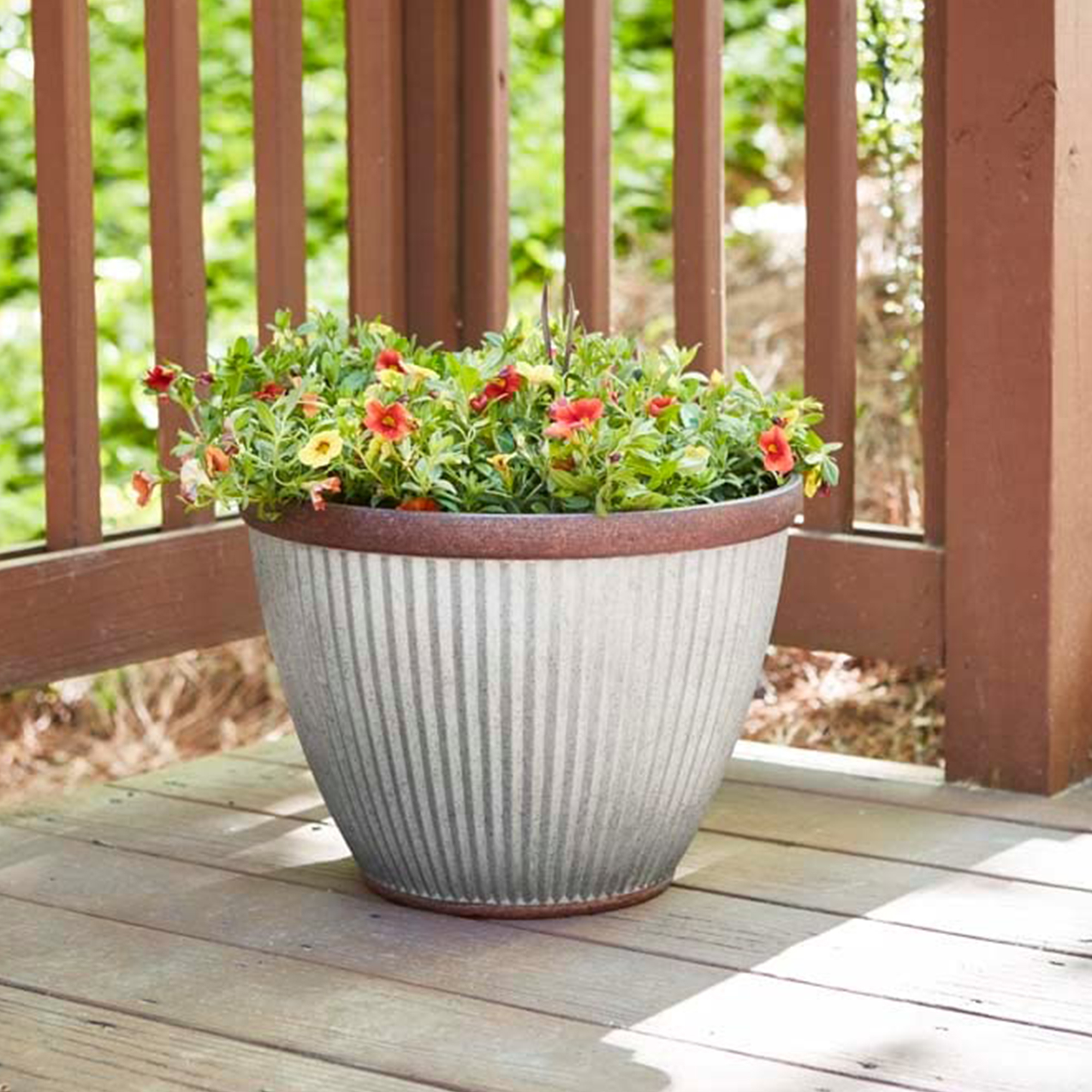Southern Patio Westlake Collection 15" Rustic Pleated Planter, Silver ...