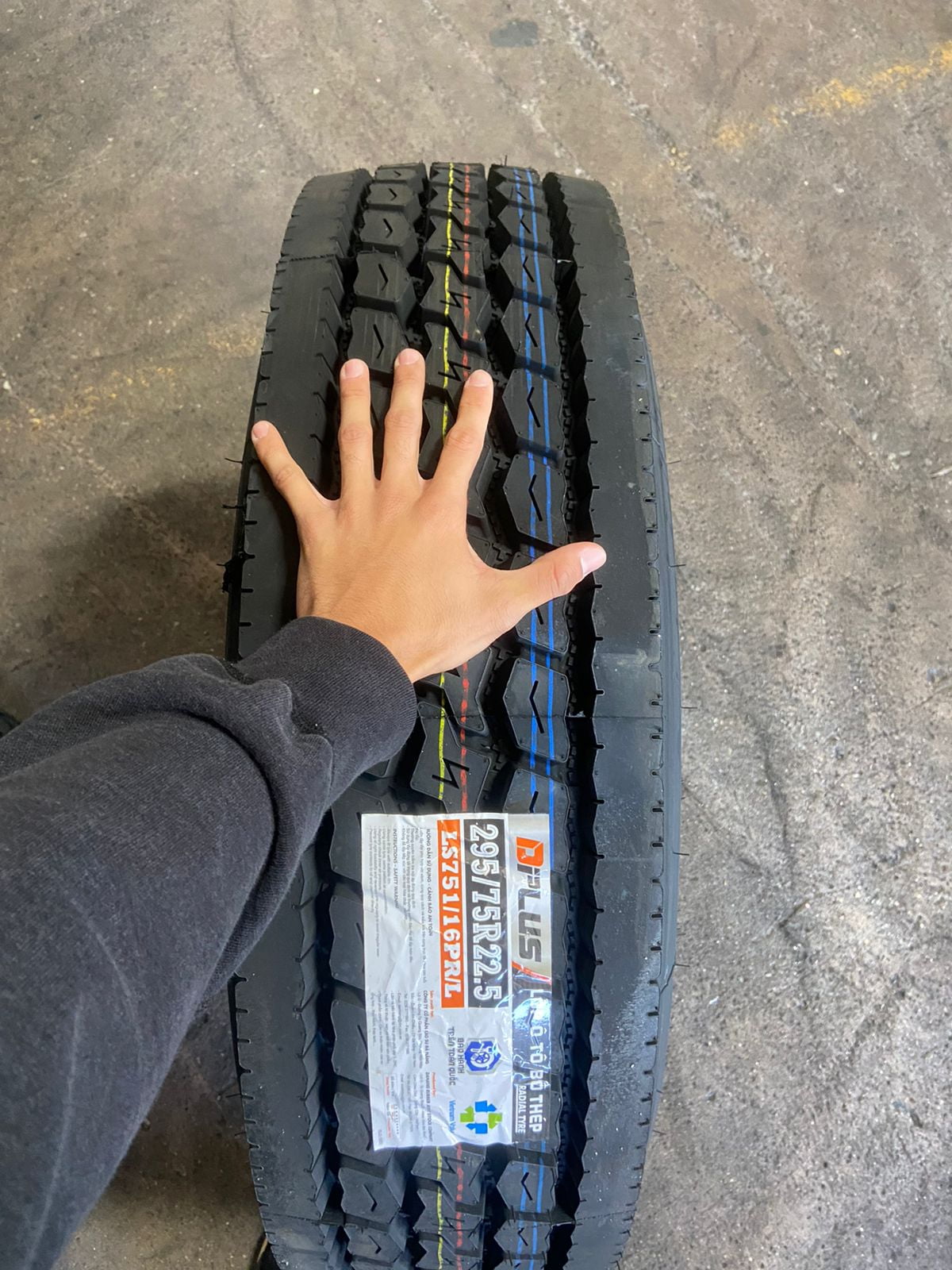 Set of 4 Tires 295/75R22.5 Dplus LS751 Drive Closed Shoulder 16 Ply - Walmart.com