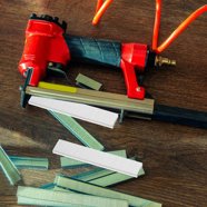 Bielmeier 2 in 1 Lithium-ion Electric Staple Gun, 4V Cordless Nailer ...