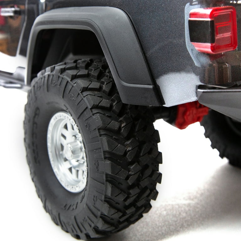 Axial RC 1/10 SCX10 III, Jeep JT Rock Crawler, Batteries Axial RC 1/10 SCX10 III, Jeep JT Rock Crawler, Batteries