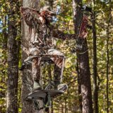 Summit Sentry SD Closed Front Single Seater Tree Stand with Stirrups ...
