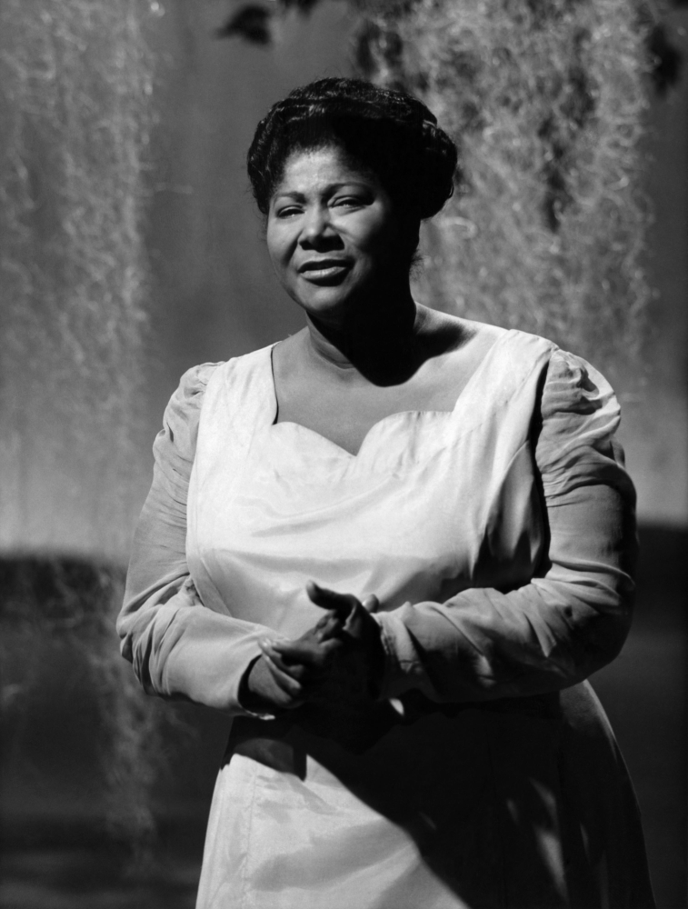 American Gospel Singer Mahalia Jackson History (24 x 36) - Walmart.com