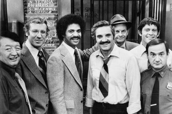 Barney Miller classic line-up Hal Linden & the 12th Precinct guys 24x36 ...