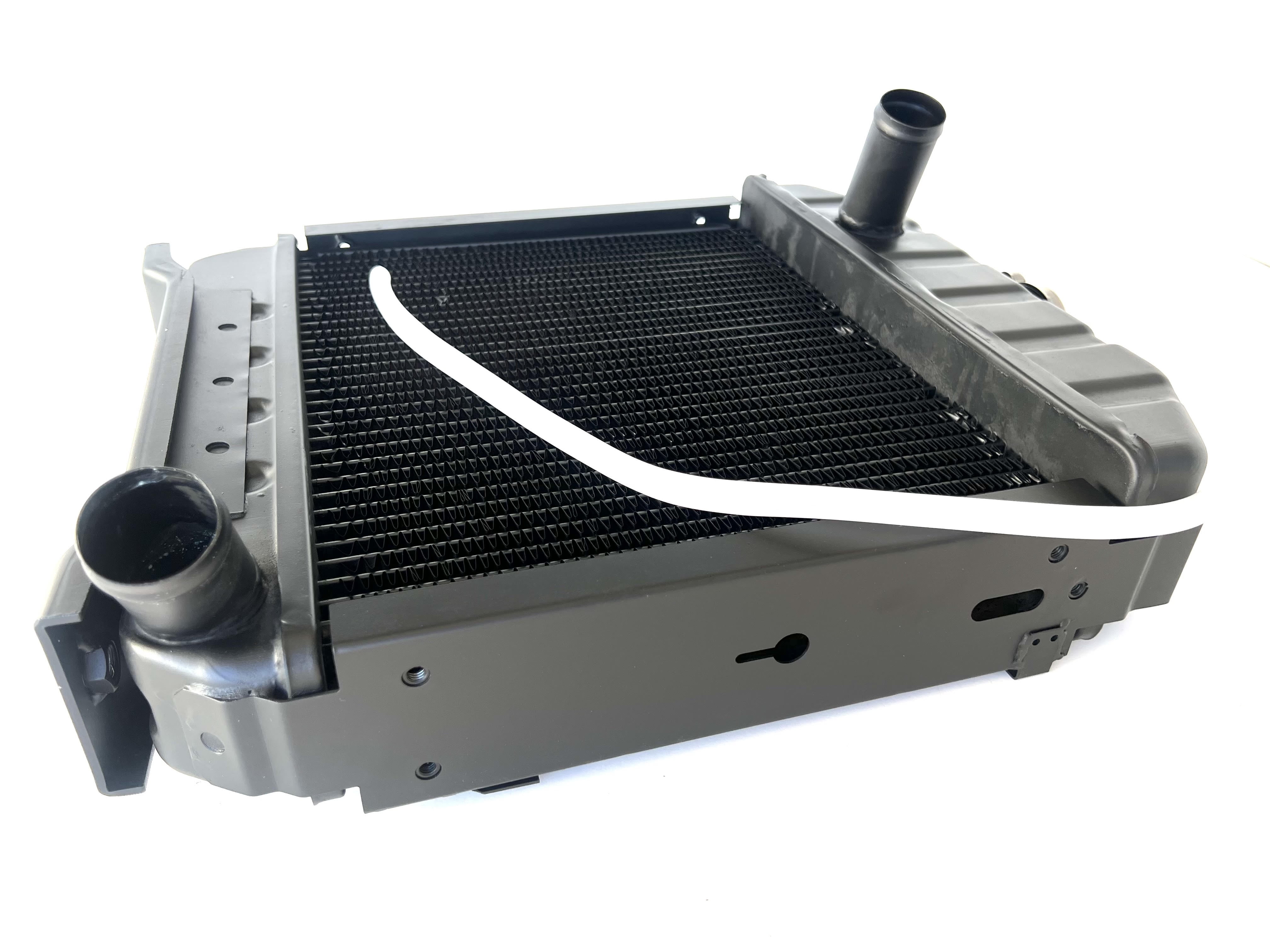 Buy New Radiator For Kubota Tractor With Cap B6100 B7100 B6100HST-DT ...