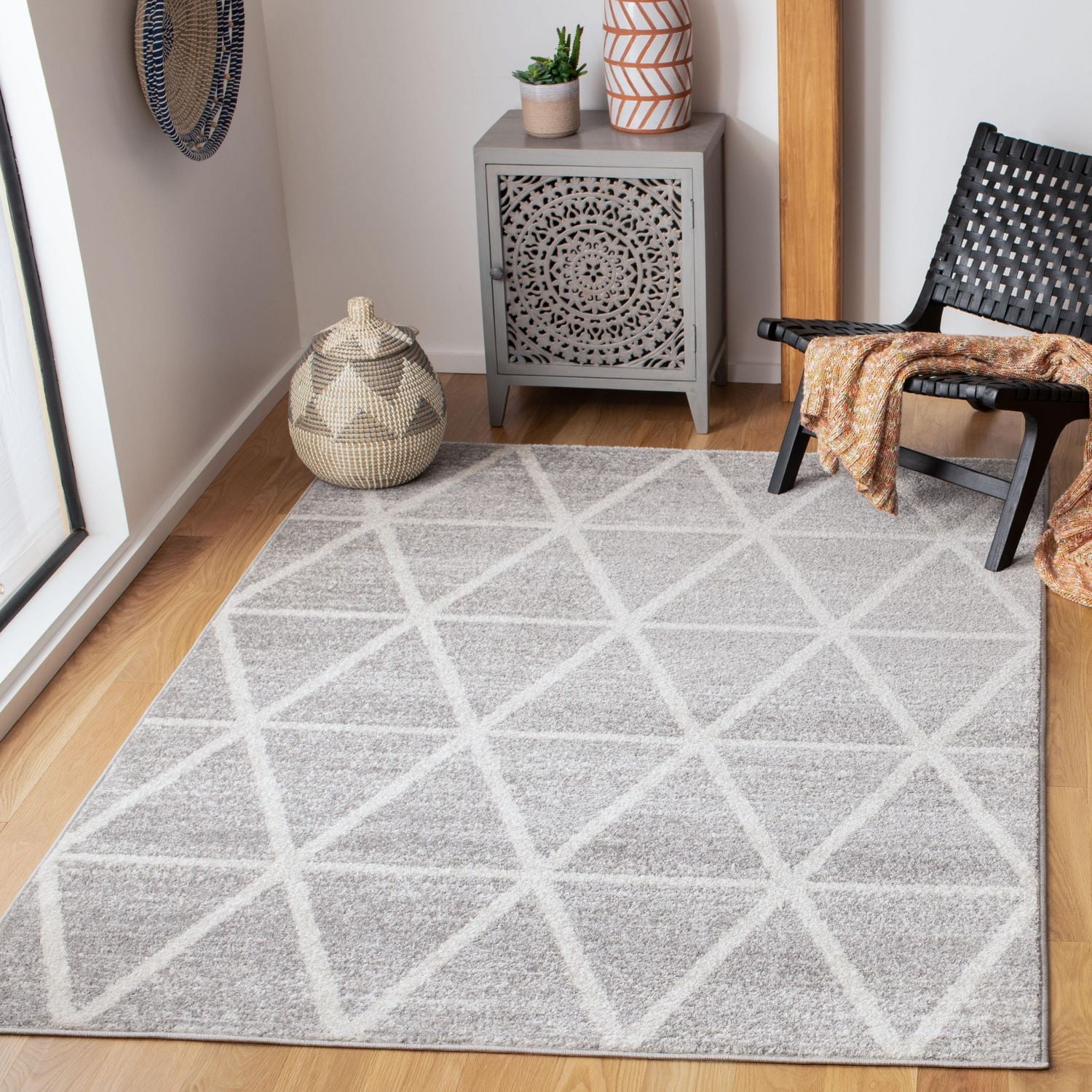 Click here for Safavieh Adirondack Darien Geometric Area Rug 51 X... prices