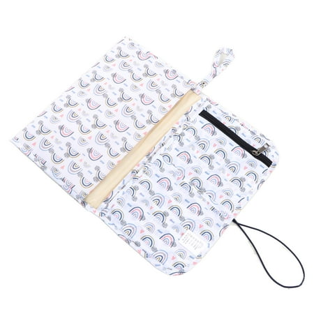 Portable , Easy To Use Nylon Portable Changing Mat For Home Black Spots ...