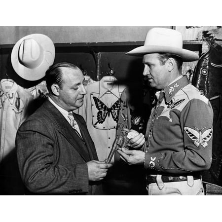 Gene Autry Talking to a Man in Suit Photo Print (8 x 10) | Walmart Canada