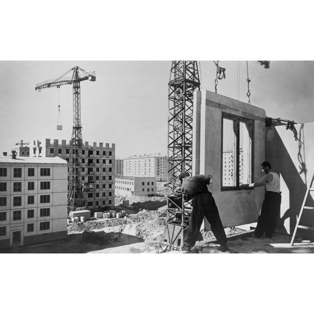 Construction Workers Building An Eighty Unit Apartment Building History ...