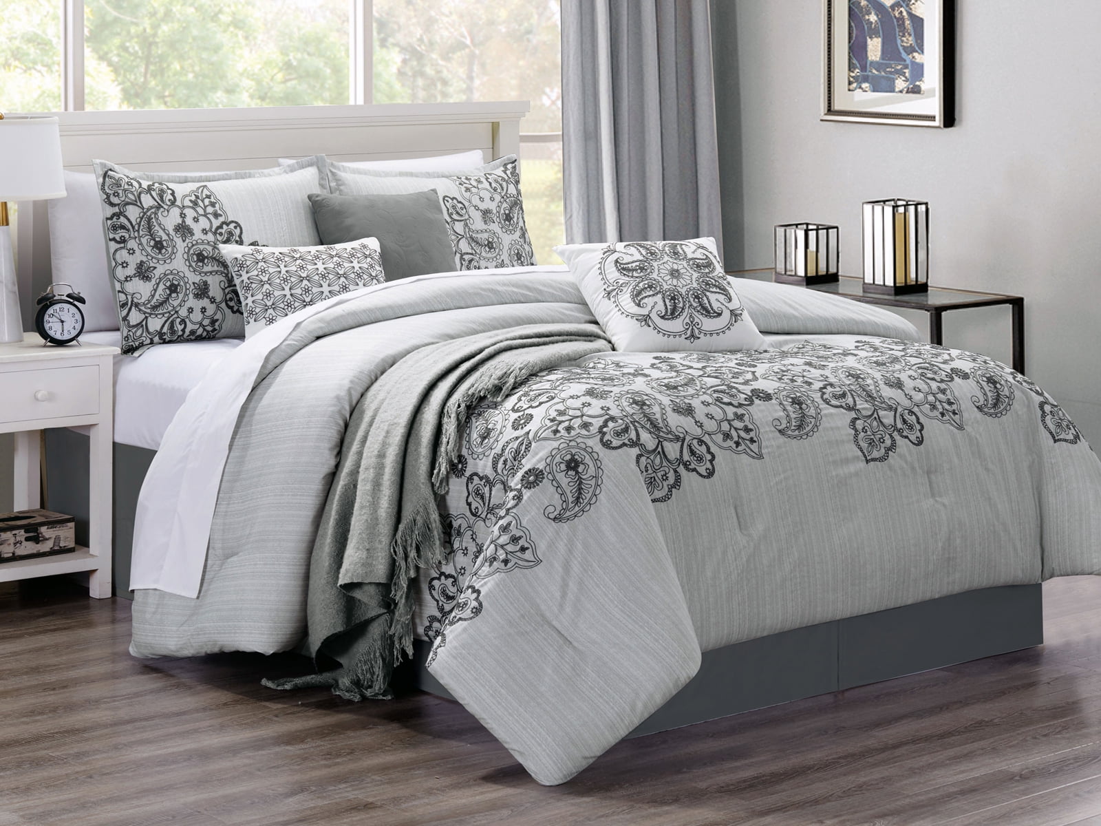 8 Pc Bali Paisley Garden Floral Embroidery Striated Stripe Comforter