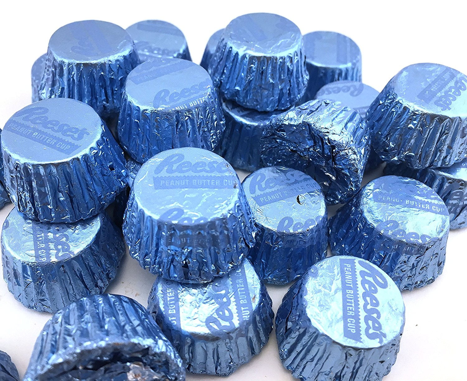 REESEScups Miniatures Milk Chocolate Candy, Light Blue Wrap, Bulk 2 ...