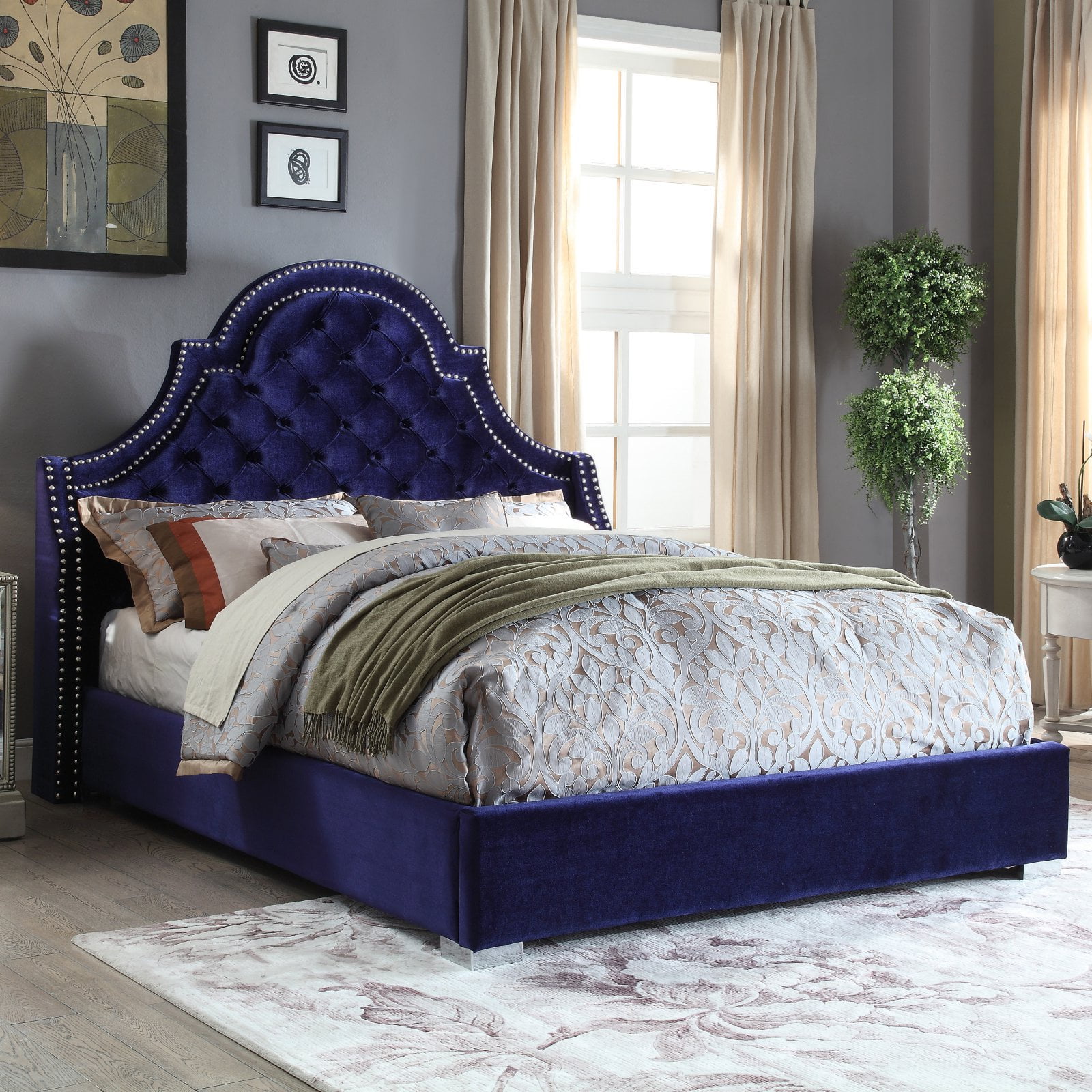 Meridian Madison Tufted Upholstered Platform Bed - Walmart.com