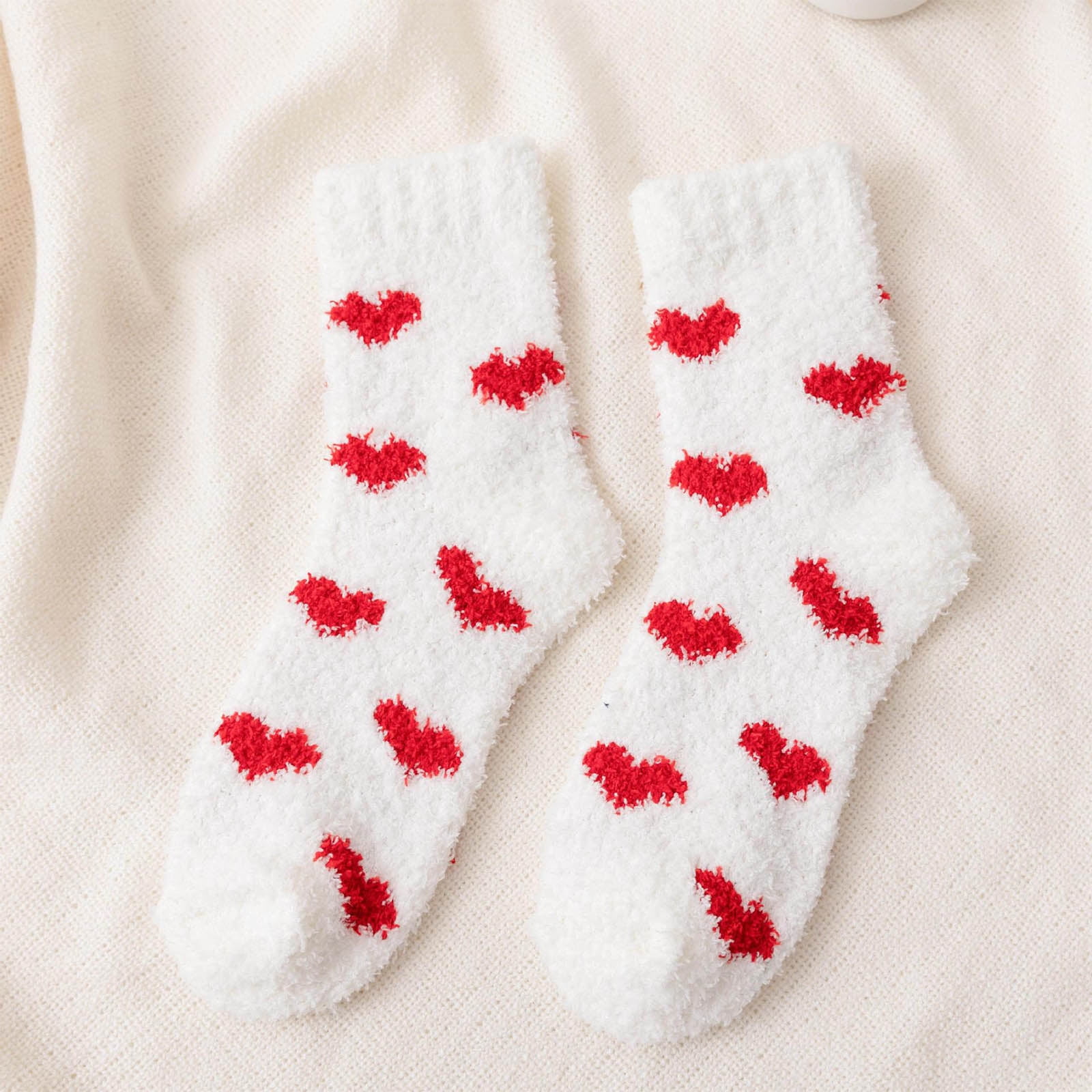 Dyfzdhu Women Fluffy Socks Autumn Winter Thickened Mid Tube Socks Love ...